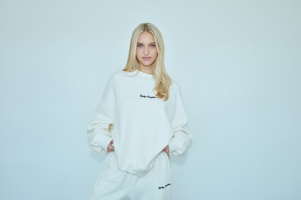 Clothes Women Actually Wear Daily – 7 Top Examples – trophydaughter.com